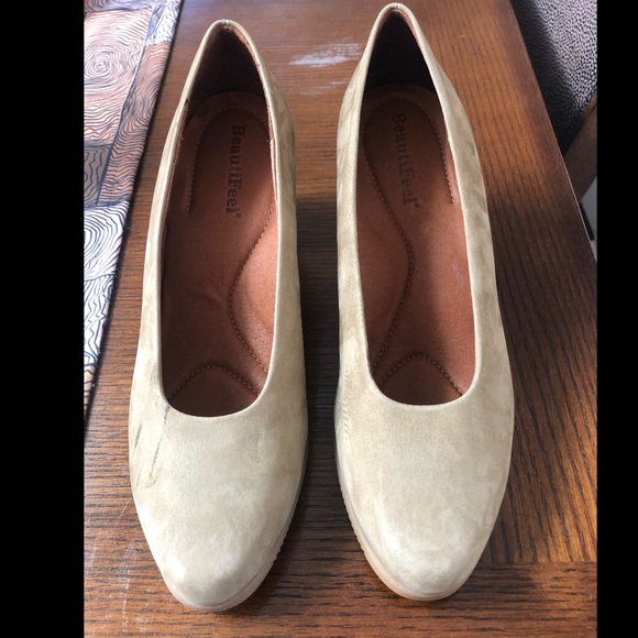 BeautiFeel | Shoes | Beautifeel Taupe Nubuck Heels Sz 4 | Poshmark
